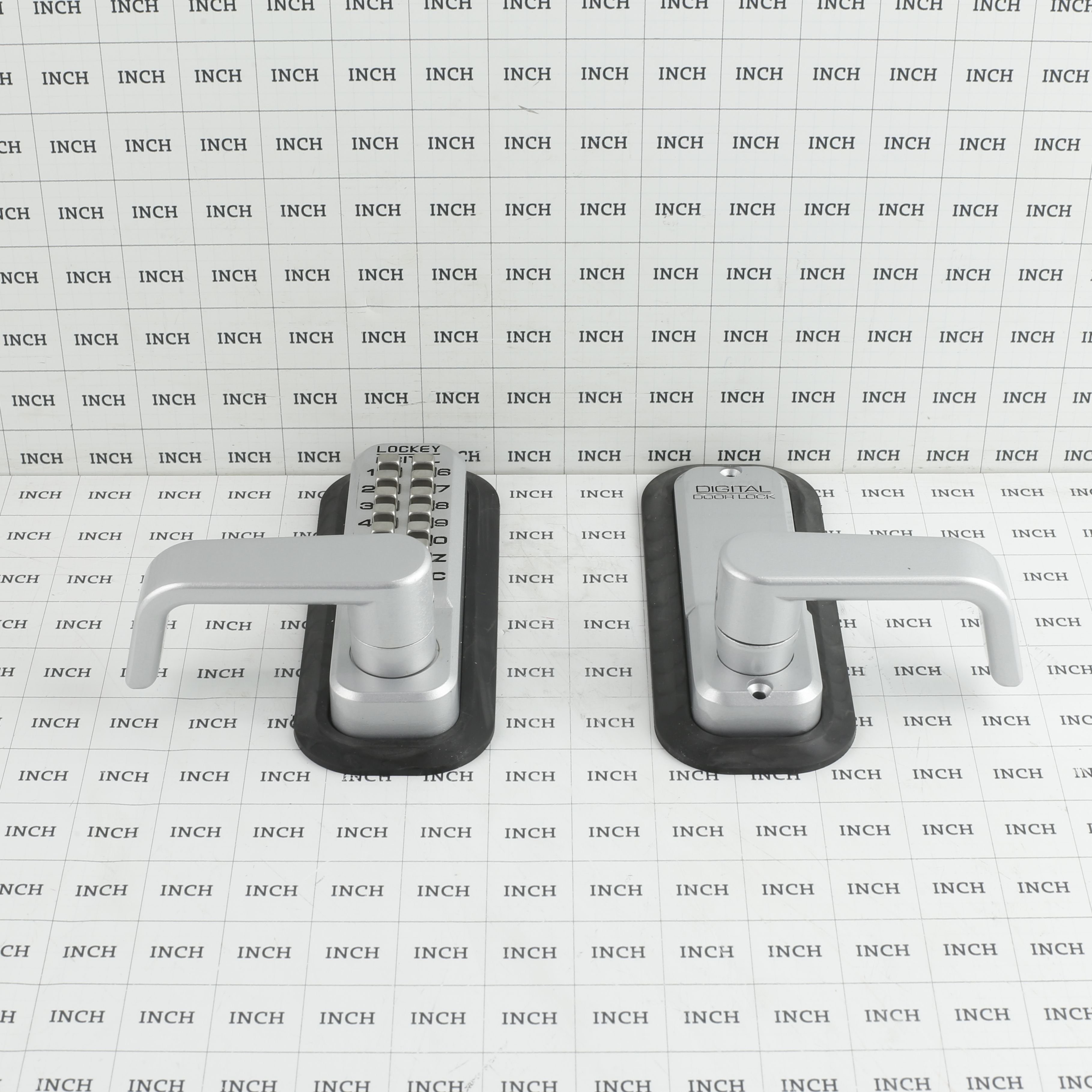 Chain Link DAC Combo Lock and Lever Handle | Chain Link Fittings